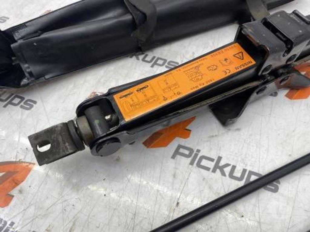 2012 nissan navara v6 v9x jack set consisting 2010-2015 778. Vaynor ...